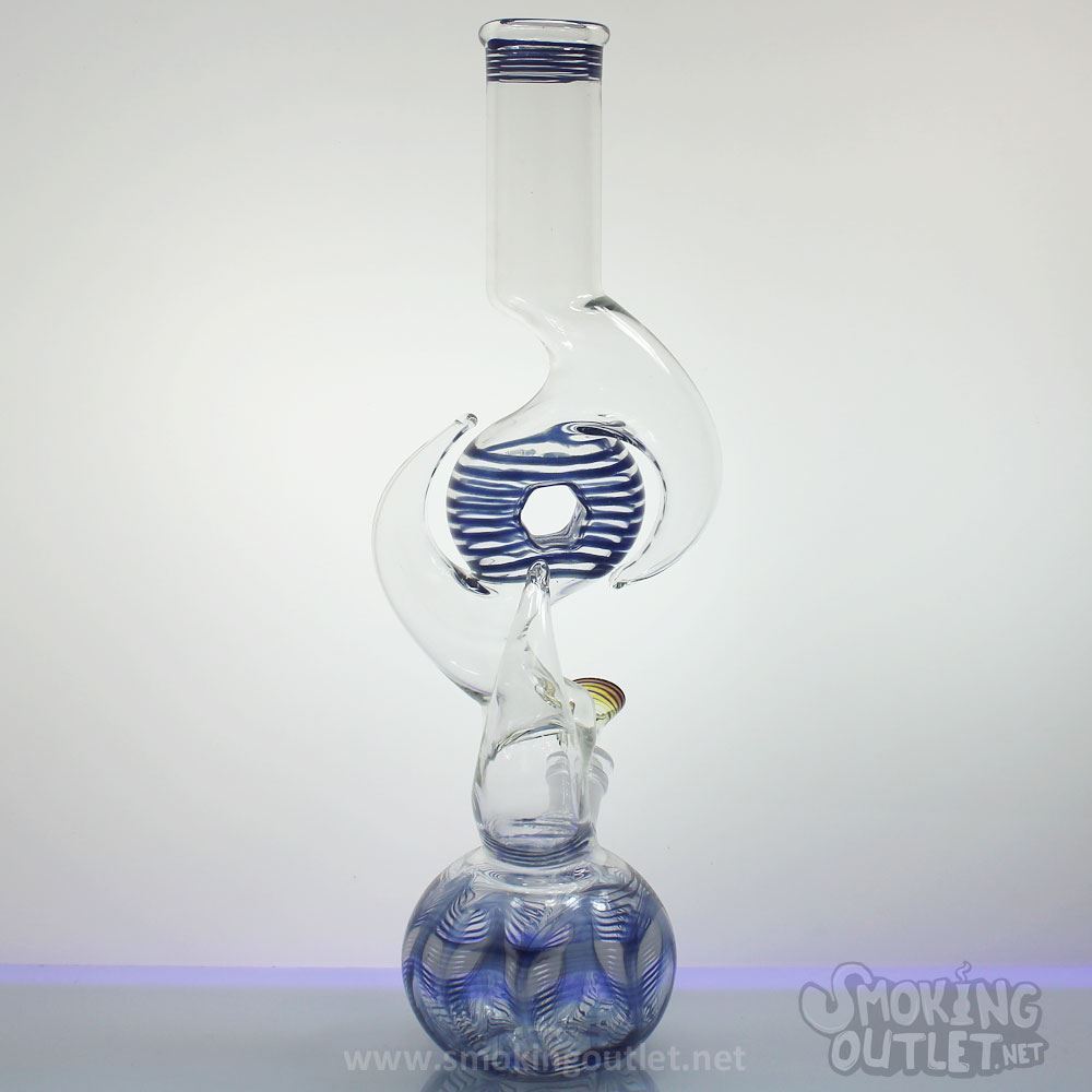 Diffused Inline and Doughnut Perc, Beaker Style Thorny Bong | Smoking ...