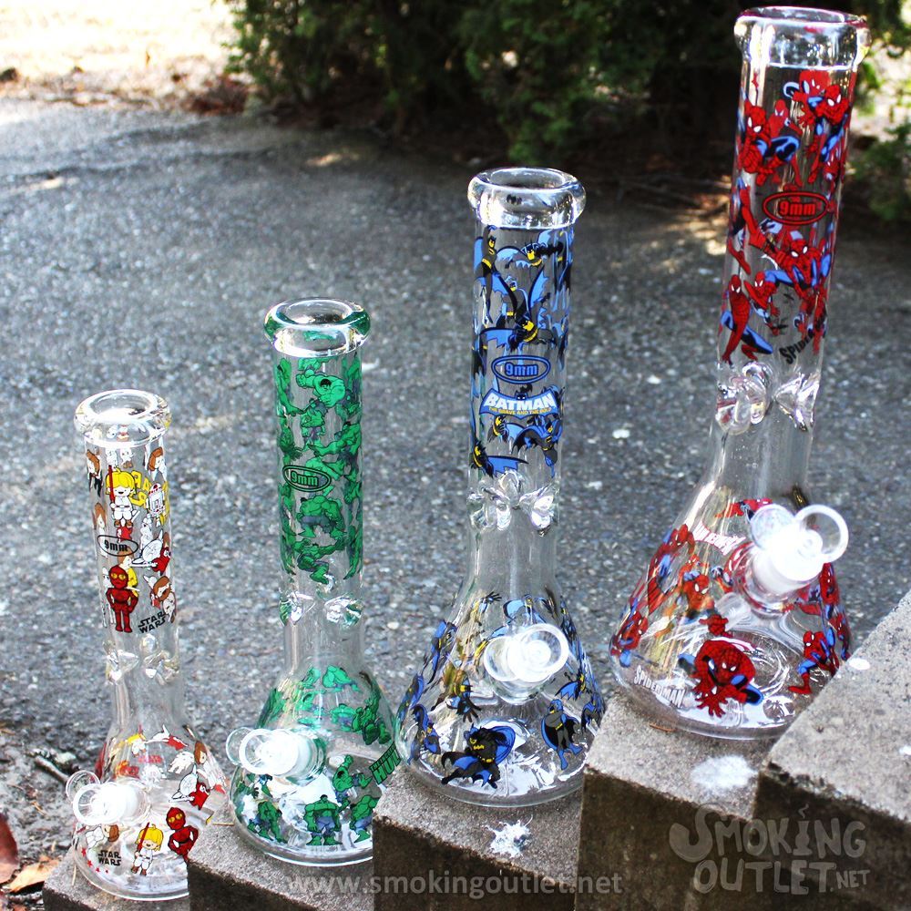 Classic Superhero Beaker Bong | Smoking Outlet