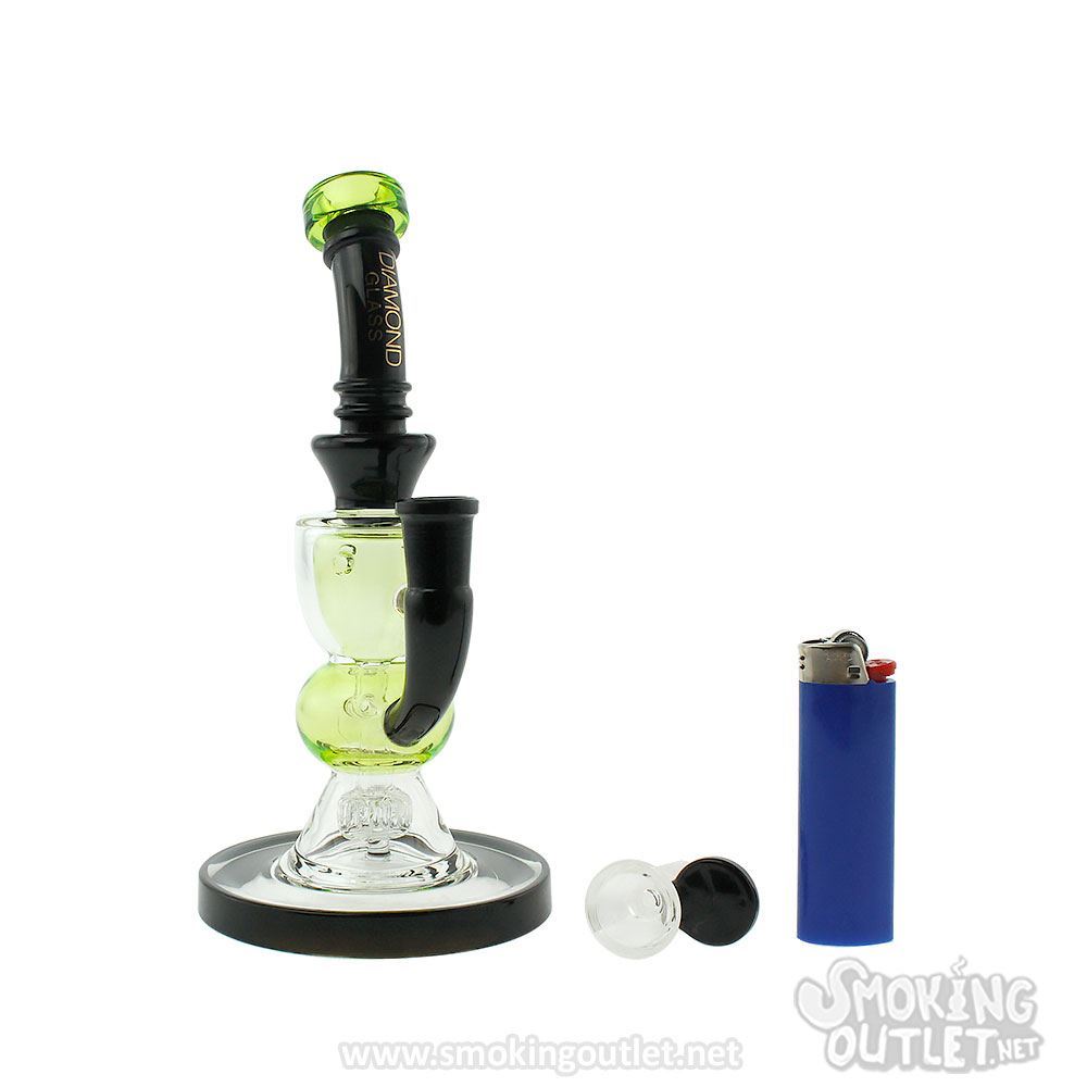 Ms. Sassy Staying Classy Water pipe by Diamond Glass | Smoking Outlet